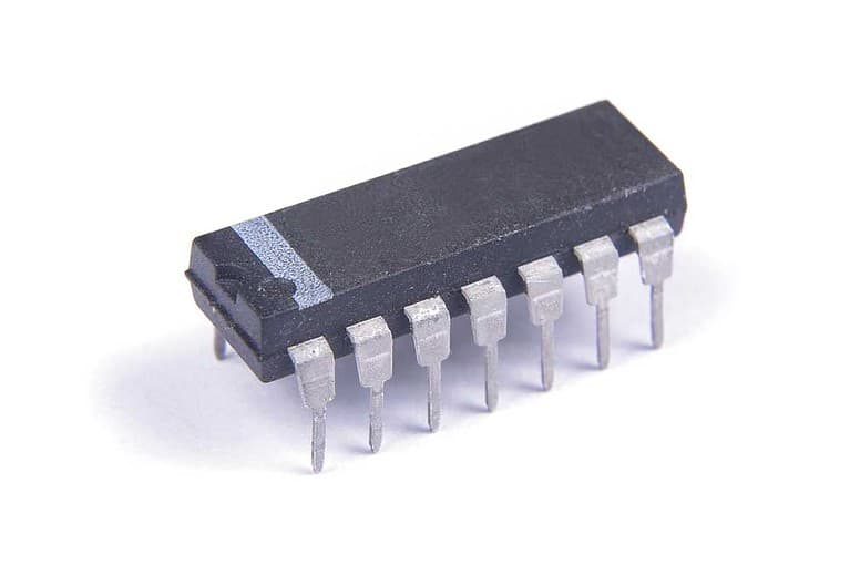 What Is an IC Chip? Types, Generations, Packages, and More